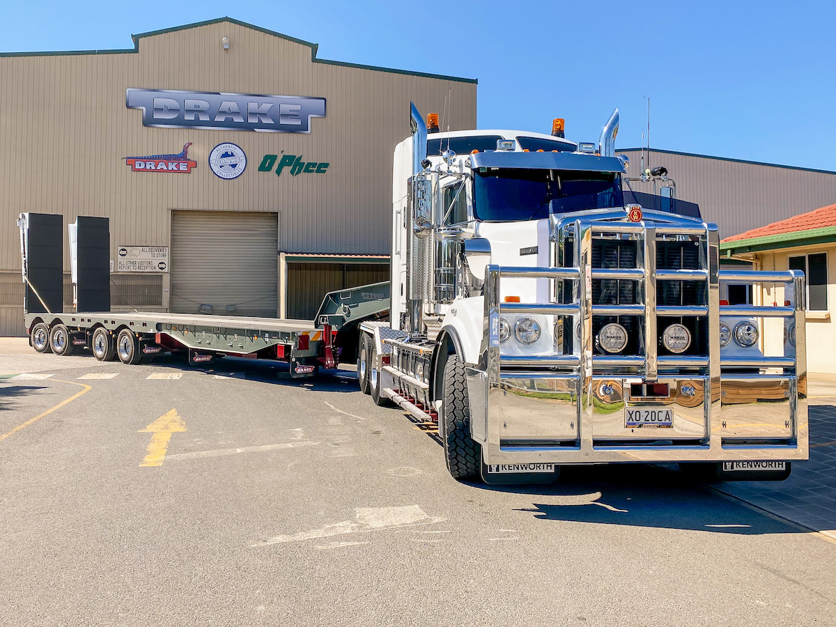 AGH Group acquires new Drake 4x4 steerable Deck Widener - Trailer Magazine