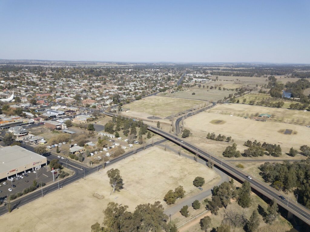 Construction on new Dubbo bridge begins - Trailer Magazine
