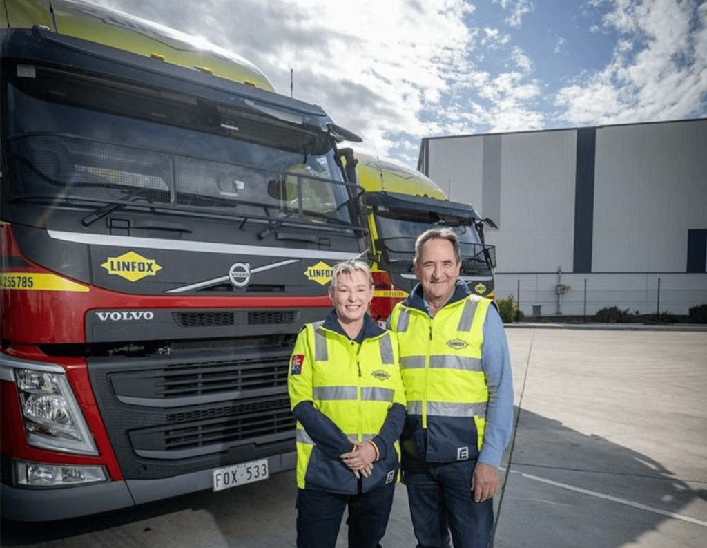 Senator helps Linfox with freight tasks - Trailer Magazine