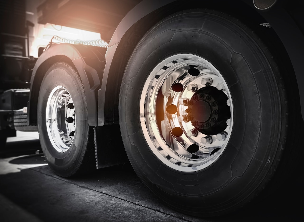Keeping trailers rolling with SKF’s wheel end kits - Trailer Magazine