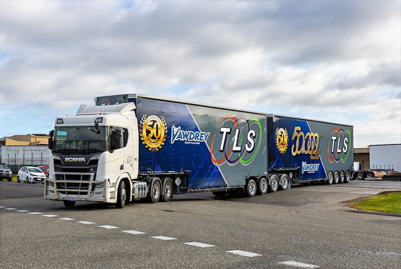 Total Logistic Solutions lands 50,000th Vawdrey build - Trailer Magazine