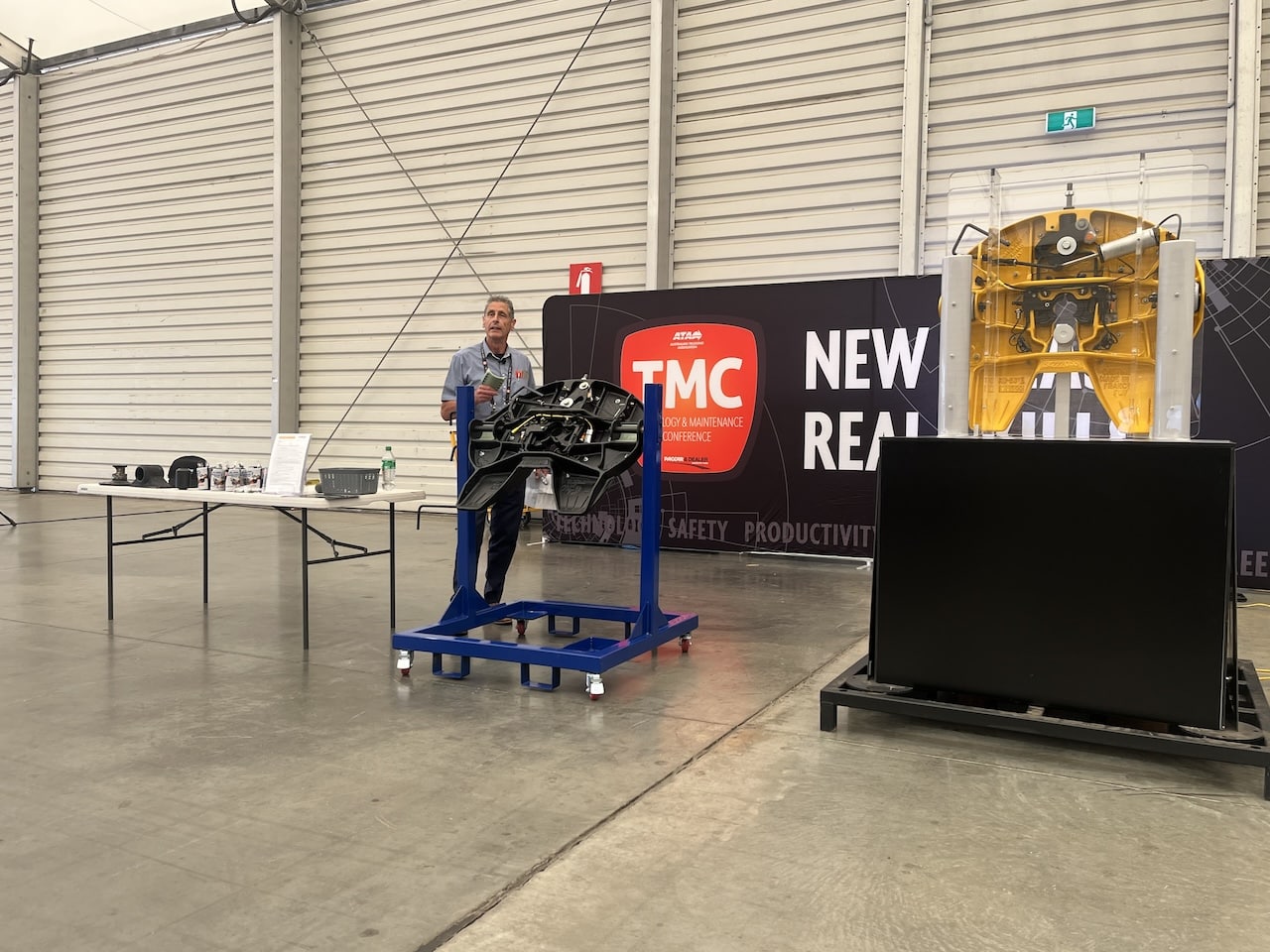 SAF-Holland reinforces fifth wheel reliability at TMC25 - Trailer Magazine